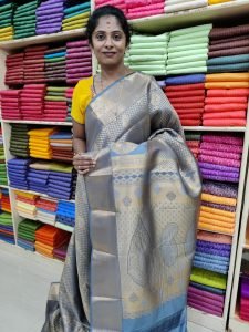 Nira Sarees – No.1 Online Saree Shopping website